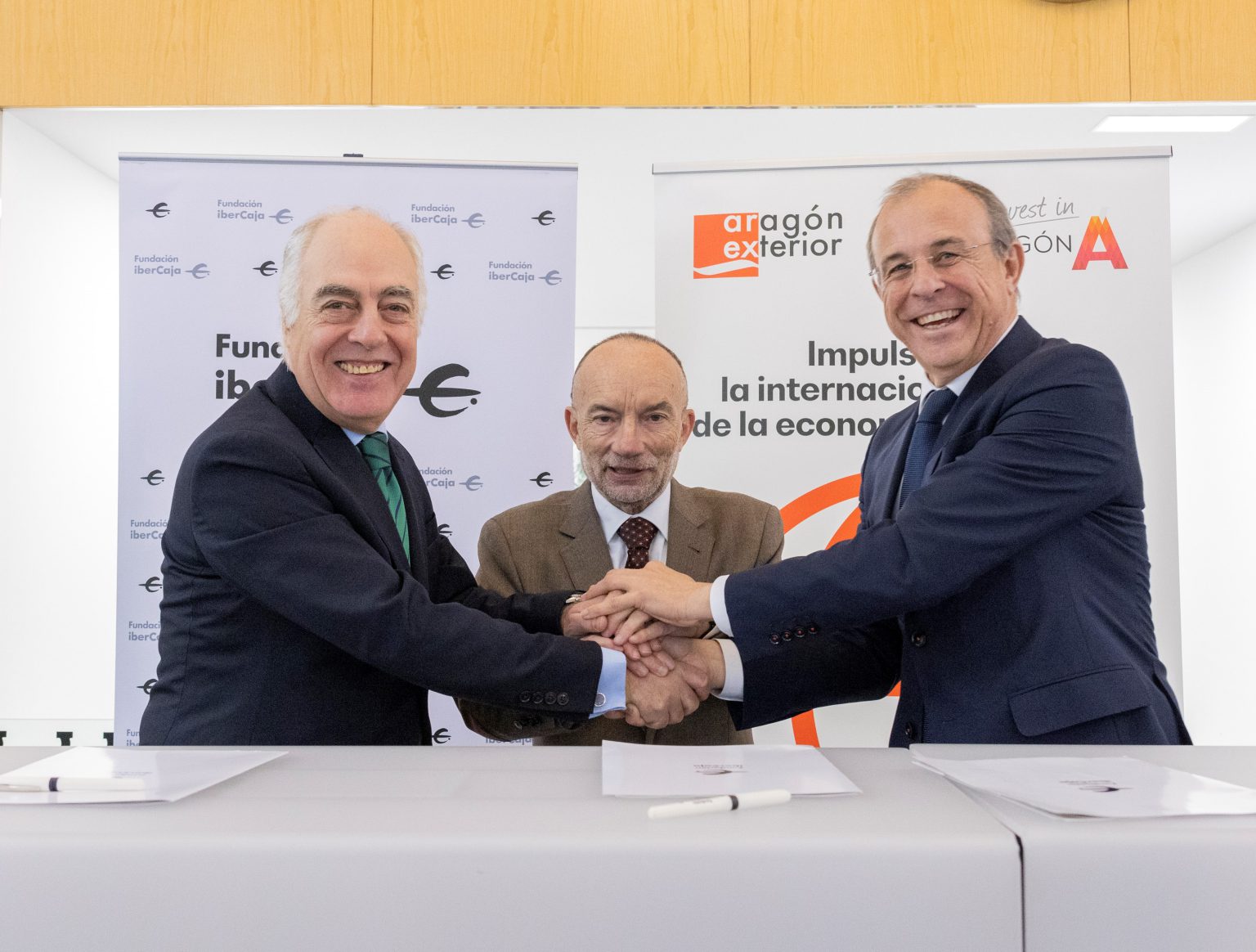 Ibercaja Banco, Fundación Ibercaja y Aragón Exterior renuevan su colaboración para jornadas ...